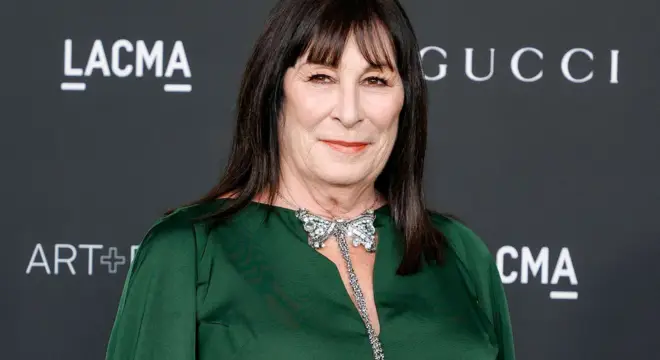 Inside Anjelica Huston’s Rustic California Ranch and Her Life with Wild ...